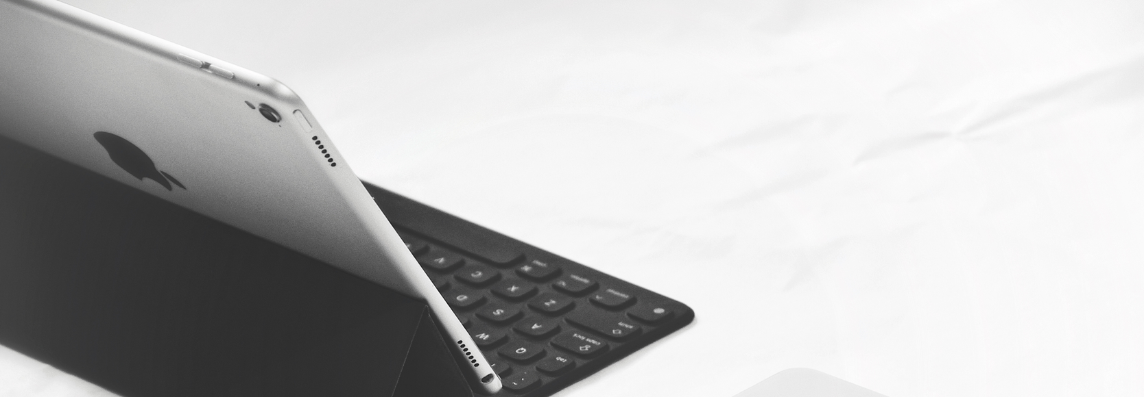 Typing Apostrophes on an iPad